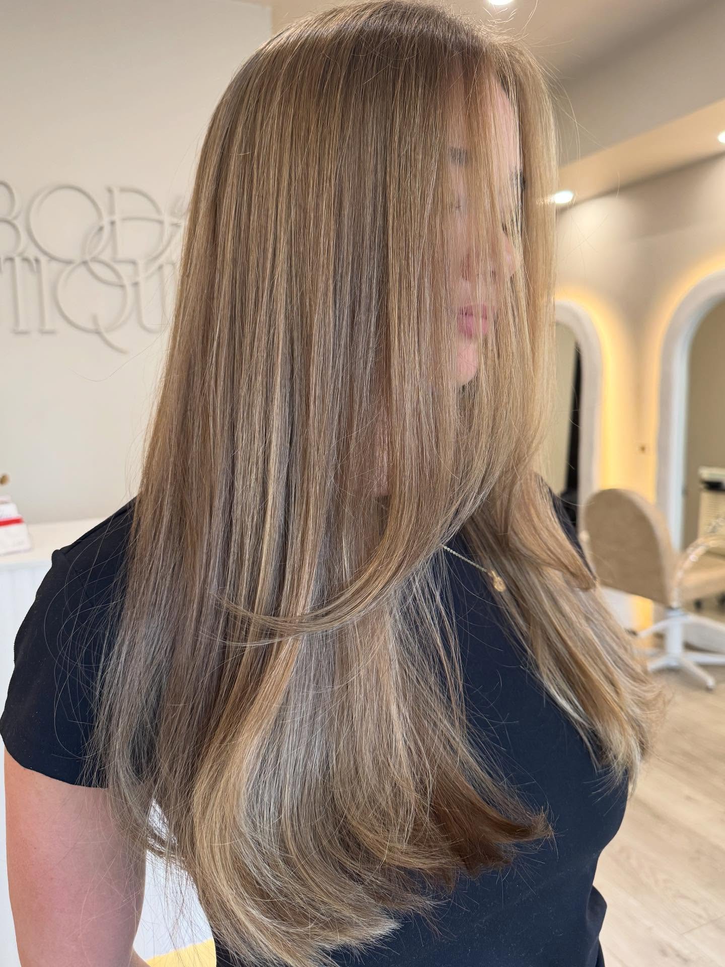 25 Brown Long Straight Hairstyles That Are Total Perfection in 2026