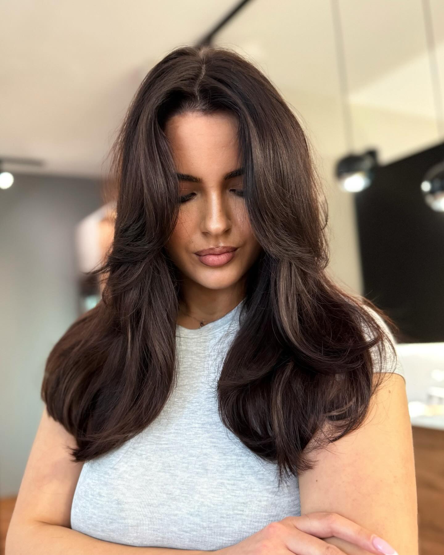 25 Brown Long Straight Hairstyles That Are Total Perfection in 2026