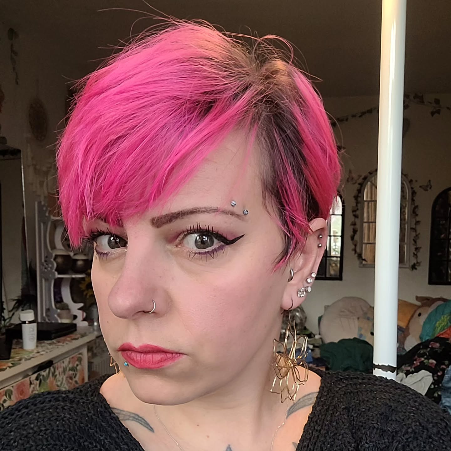 15 Bold Short Pink Hair Looks Full of Playful Style