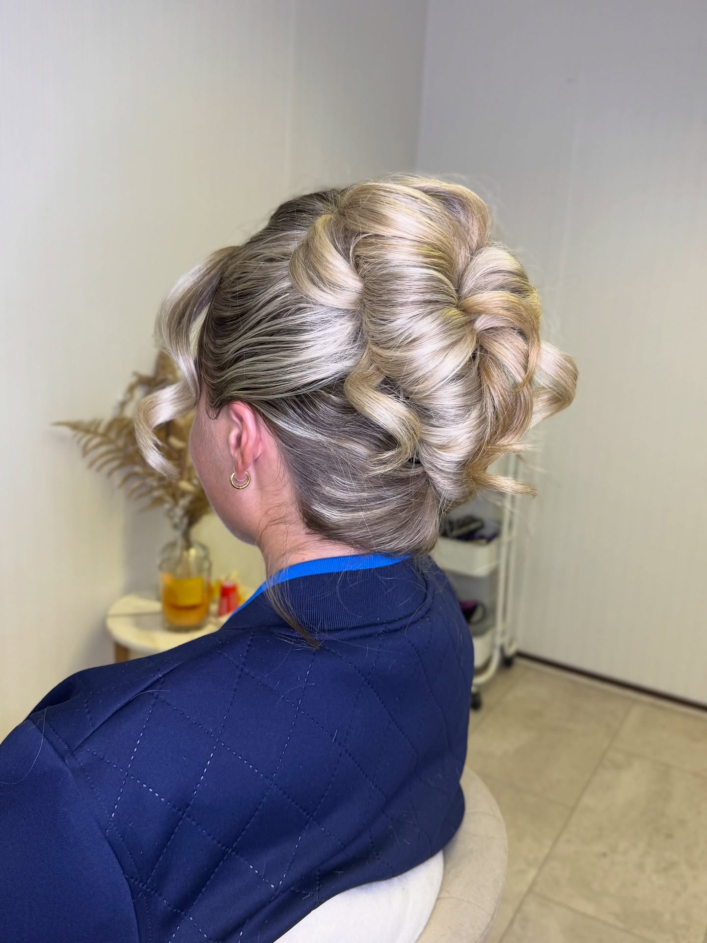 25 Elegant Up Do Hairstyles That Are Stealing the Spotlight in 2026