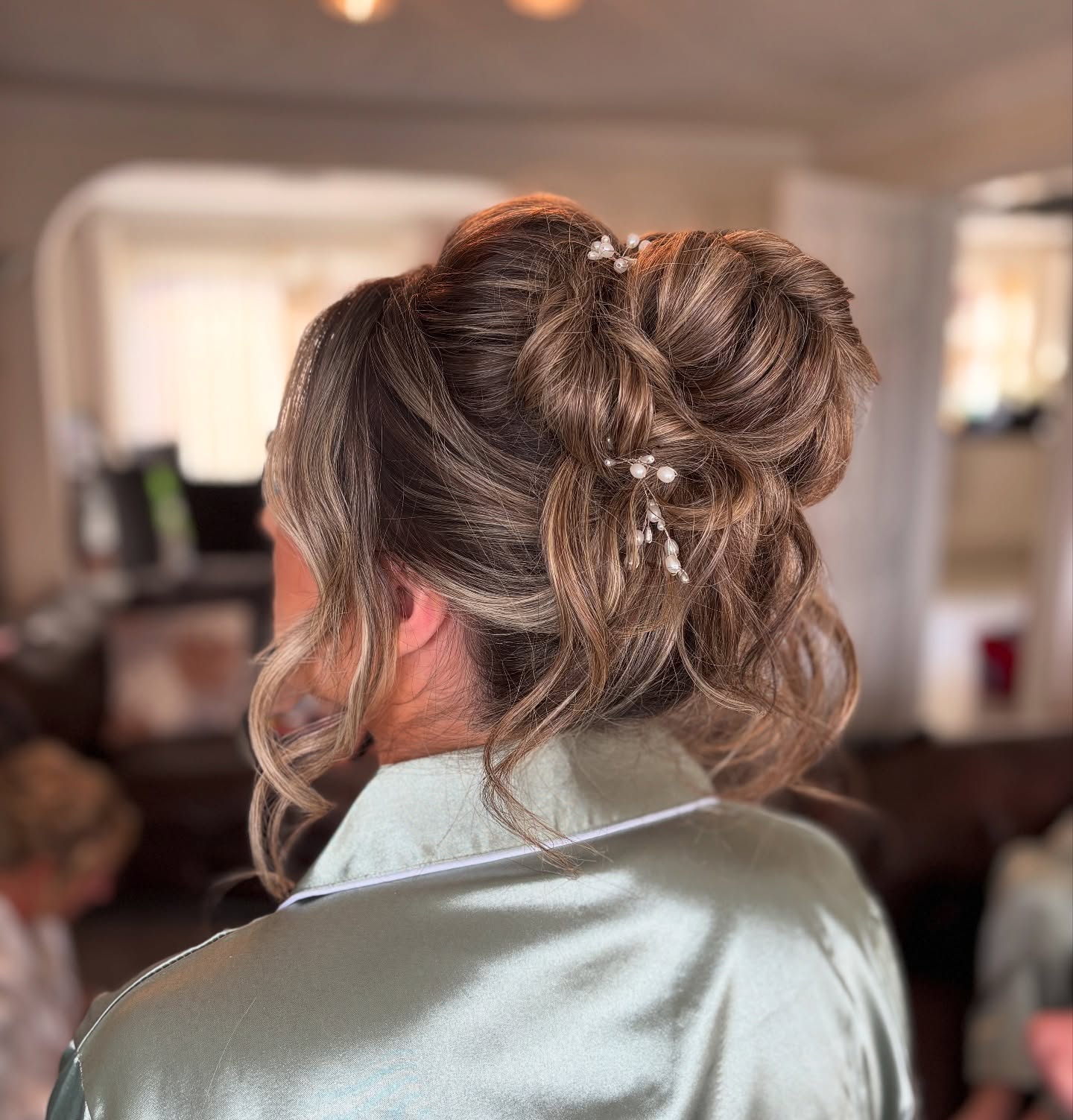 25 Elegant Up Do Hairstyles That Are Stealing the Spotlight in 2026