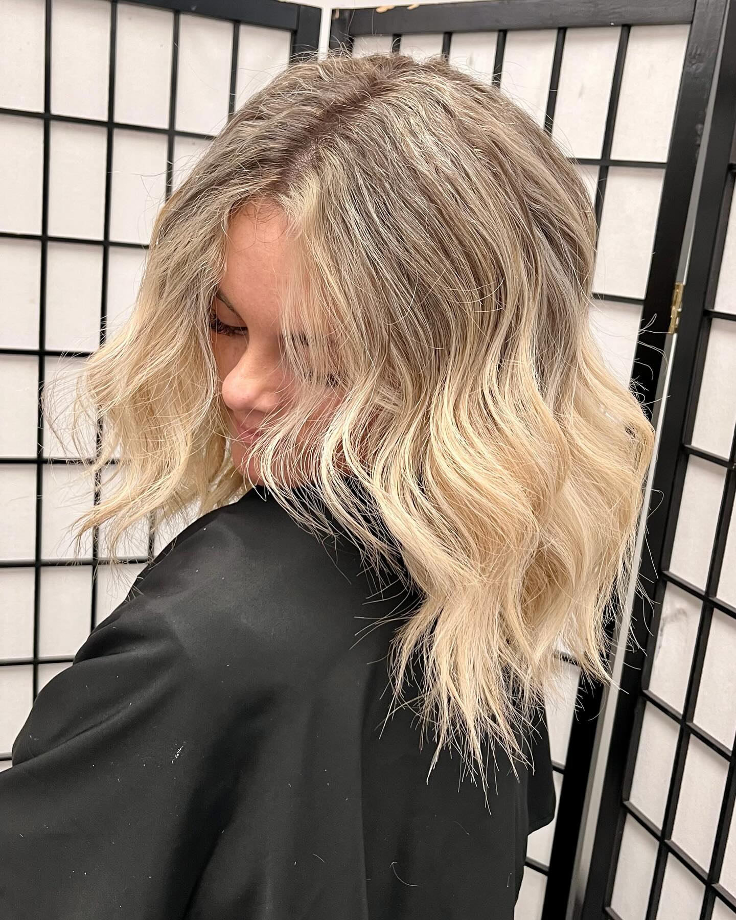 53 Gorgeous Blonde Long Bob Hairstyles That Radiate Modern Glam