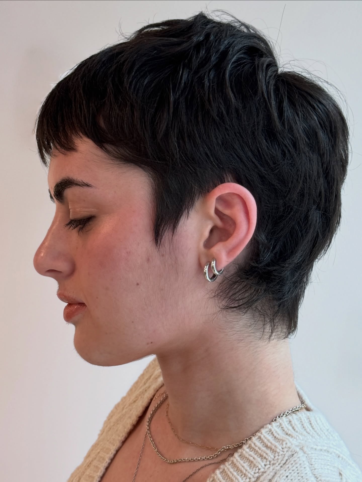 50 Fresh Textured Crop Cuts Women Are Getting This Year