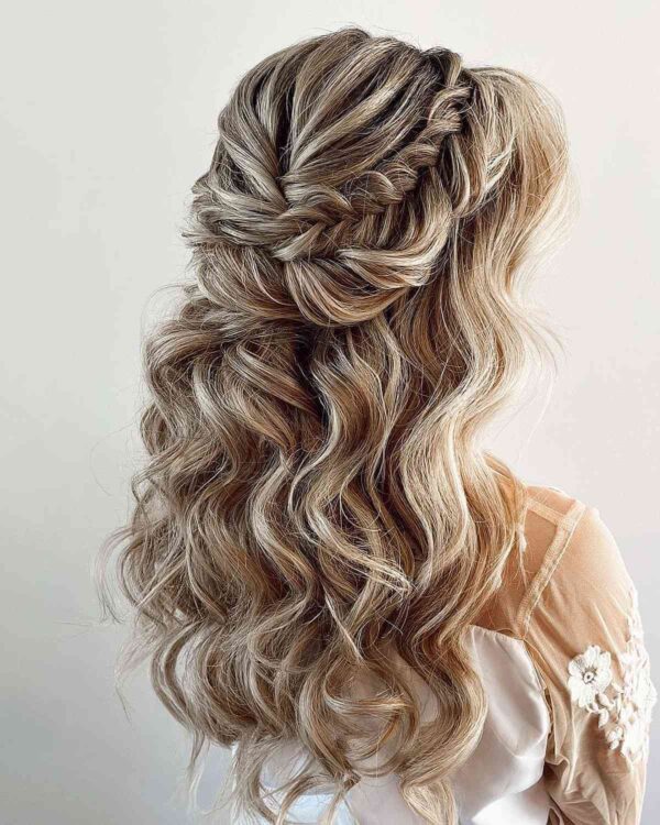 Top 26 Boho Hairstyles Trending in 2025 to Get That Bohemian Spirit Out