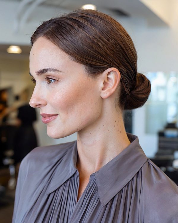 23 Easy Ways to Style Greasy Hair and Still Look Amazing in 2026