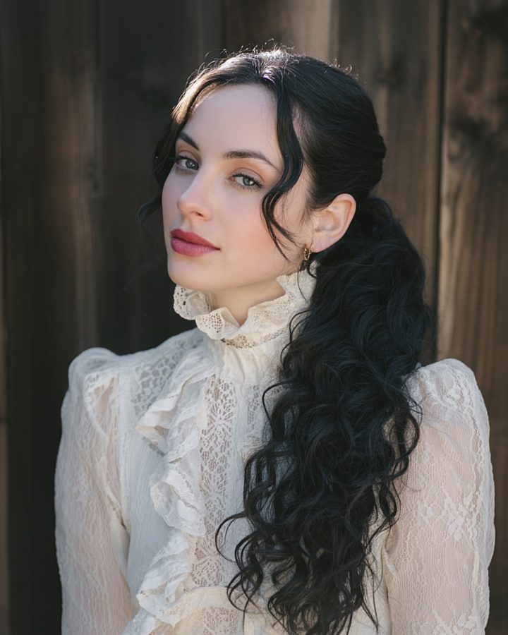 51 Goth Haircuts for Long Hair That'll Be Everywhere in 2026