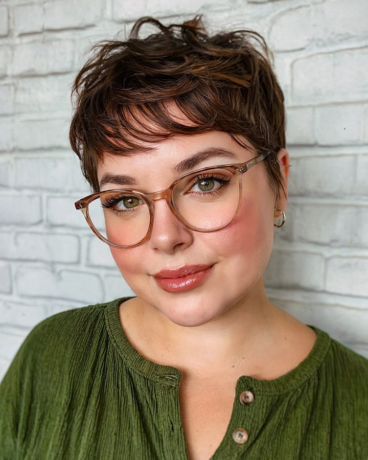 35+ Flattering Pixie Haircuts for Plus-Size Women in 2025