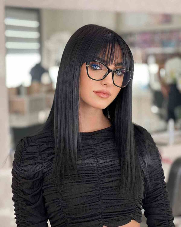 44 Cutest Ways to Pair Straight Hair With Bangs