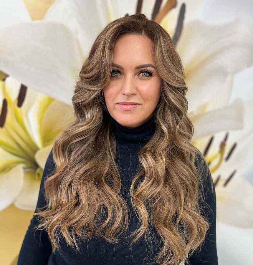 Top 47 Long Wavy Hair Trends for 2026