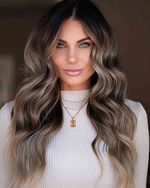 49 Bronde Hair Colors That'll Make Your Eyes Pop & Skin Glow
