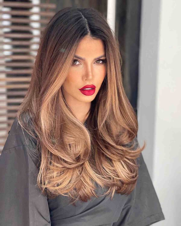 43 Flattering Middle Part Hairstyles Trending Right Now