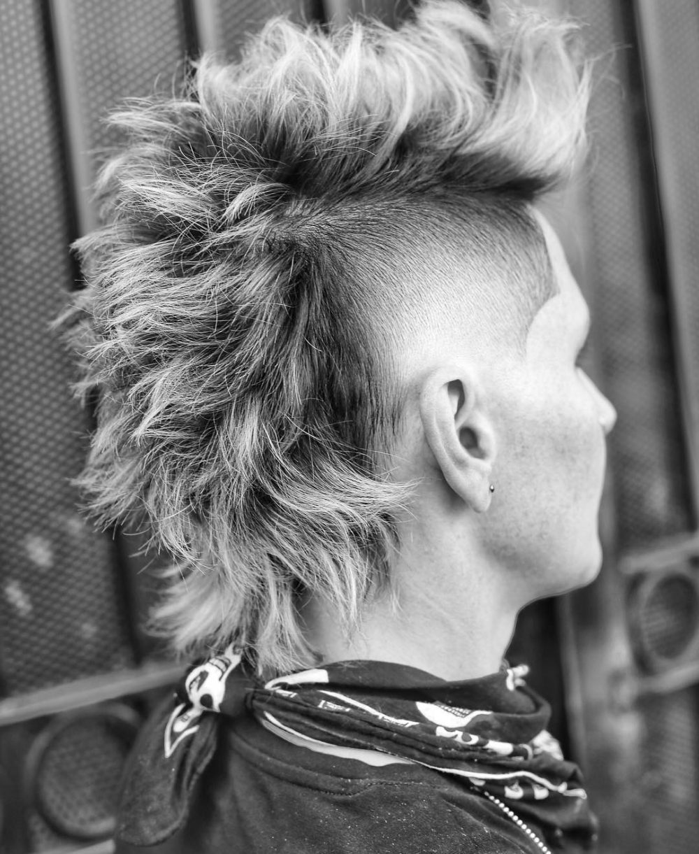 21 Trendy Faux Hawk Fade Haircuts for Men in 2025