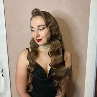 How to Get Hollywood Waves for Your Next Event