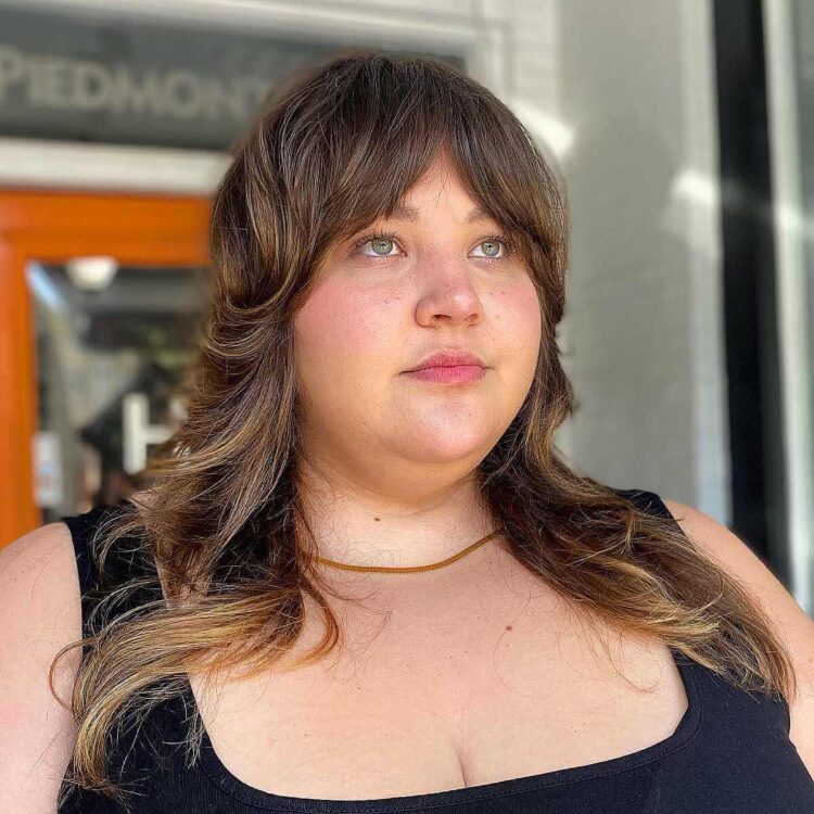 48 Most Flattering Hairstyles for Fat Faces and Double Chins