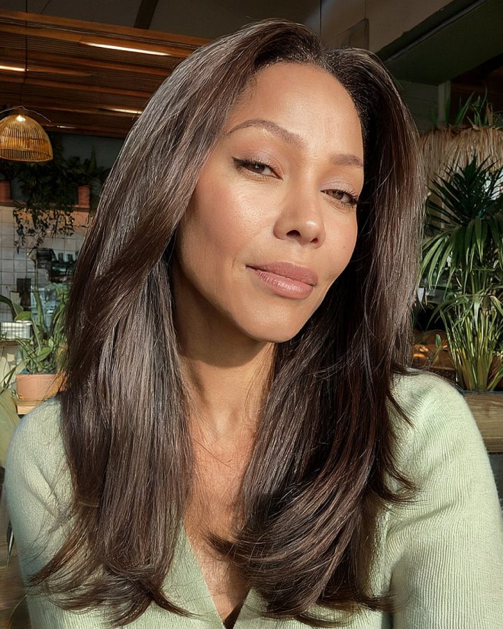 Face-Framing Layers Are Trending in 2025 - See All 38 Ideas