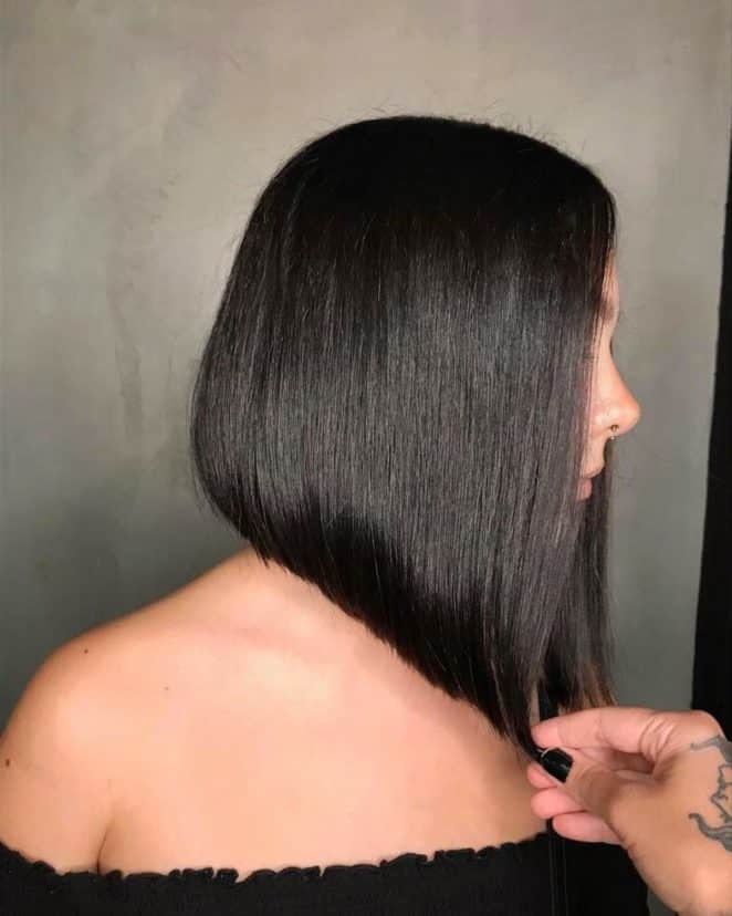 40 Amazing Long Stacked Bob Haircuts to Try