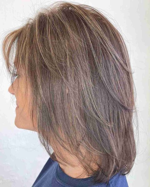 73 Fantastic Short to Medium Layered Haircuts for That In-Between Length
