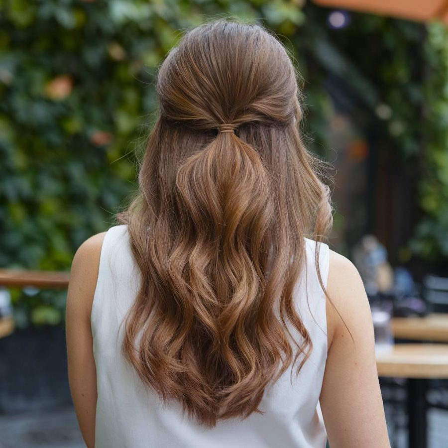 17 Gorgeous Wavy Half Up Half Down Hairstyles Taking Over 2025