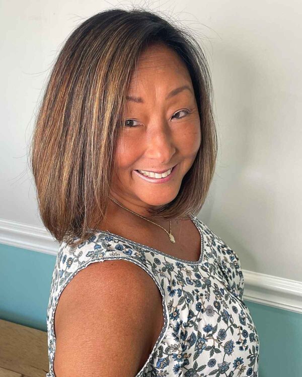 29 Slimming Hairstyles for Overweight Women Over 40