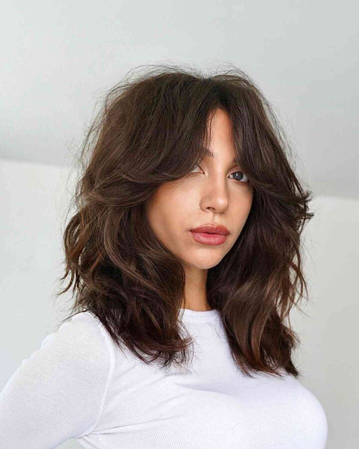 50 Face-Framing Layered & Choppy Haircuts for Shoulder-Length Hair