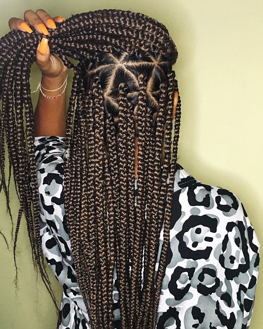 24 Exceptional Triangle Box Braids To Try Now