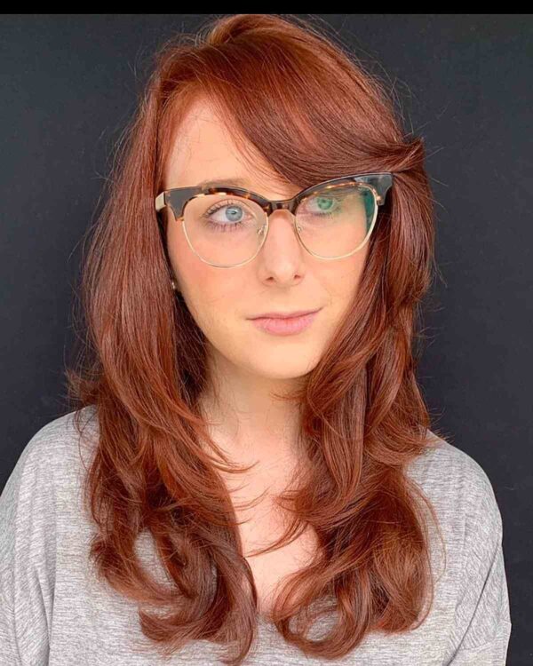 39 Impressive Deep Side Part Hairstyles To Pull Off a Simple Yet ...