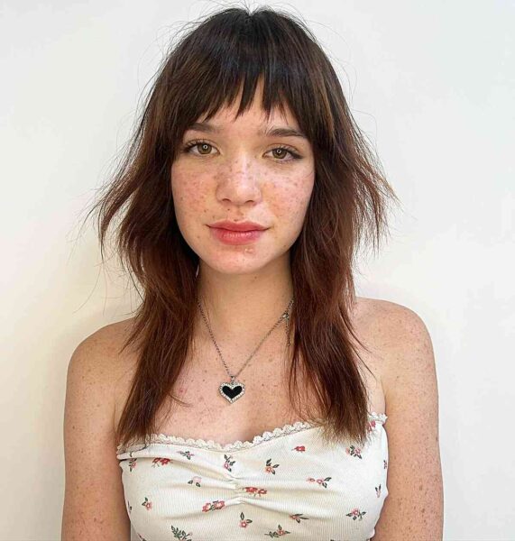 49 Most Requested Shoulder-Length Choppy Haircuts for a Trendy Look
