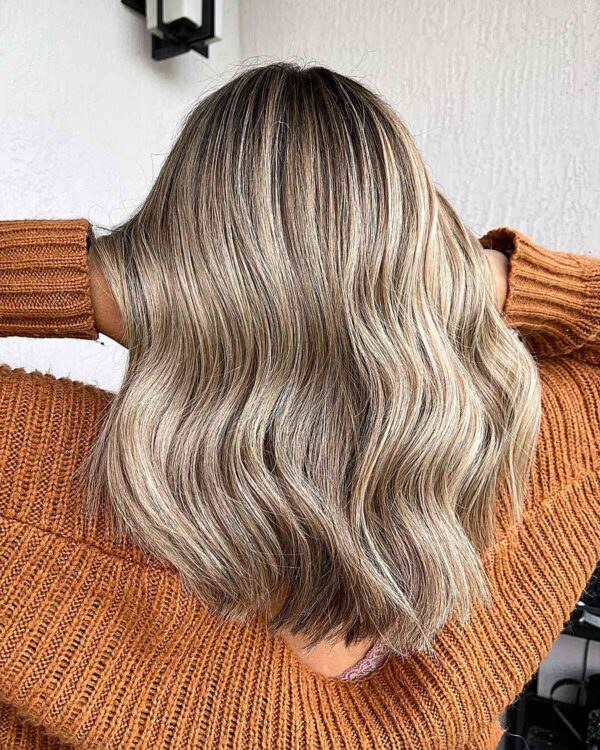 27 Fantastic Ways to Get Balayage on Medium-Length Hair