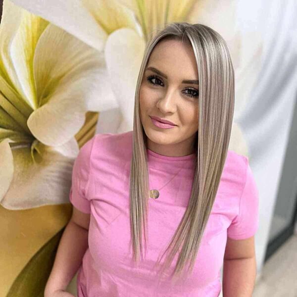 44 Volumizing Haircuts for Thin Long Hair (Before & After Makeovers)