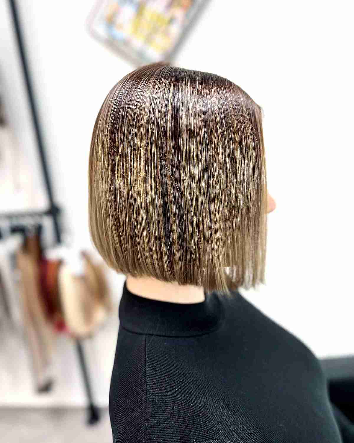 0 Adorable Neck-Length Blunt Bob Hairstyles - Kappers Magazine