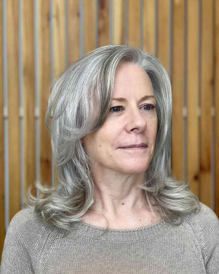 35 Straight Layered Hair Ideas for All Lengths and Textures