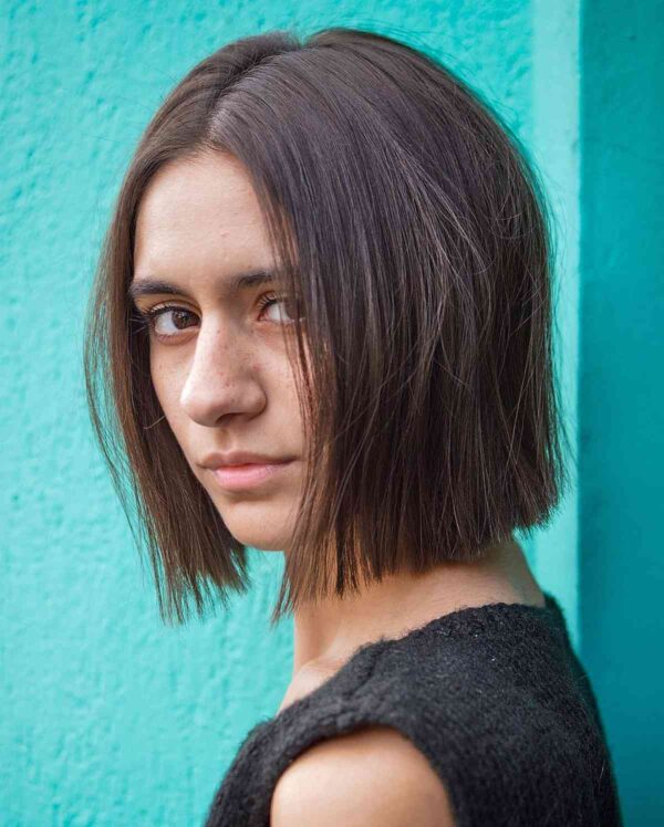 32 Cutest Ways to Get a Neck-Length Haircut
