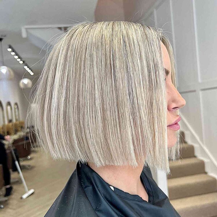 56 One-Length Bob Haircut Ideas for a Sleek Look