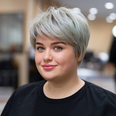 15+ Chic Pixie Cuts That Complement Chubby Faces in 2025