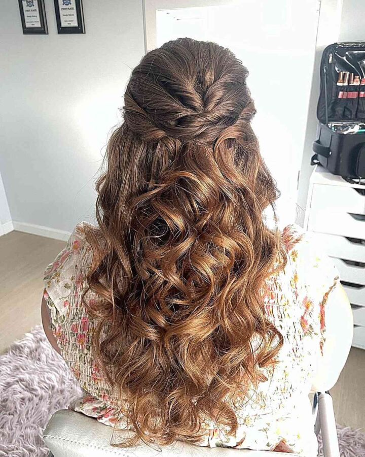 Princess Hairstyles: The 30 Most Charming Ideas