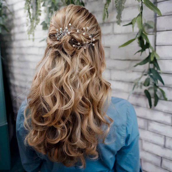 22 Stunning Curly Prom Hairstyles for 2025 - Updos, Down Do's & Braids!