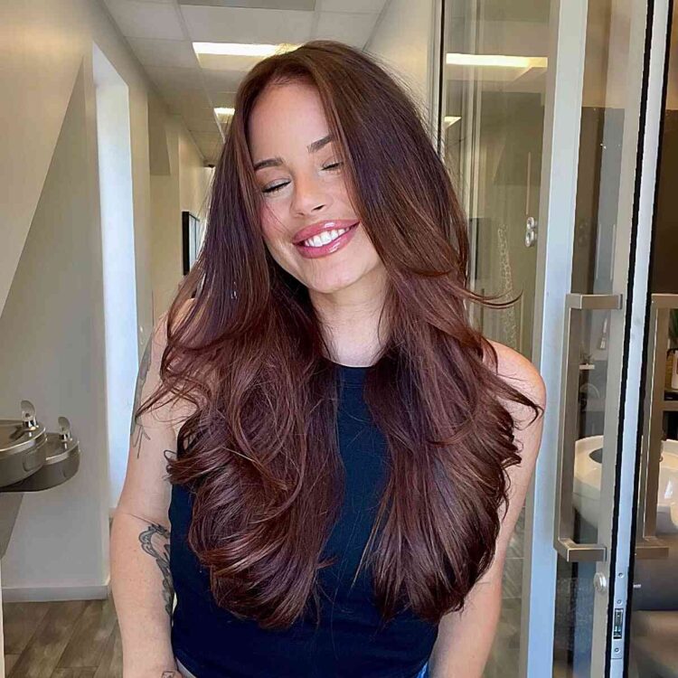 29 Cherry Cola Hair Color Ideas to See Before You Decide
