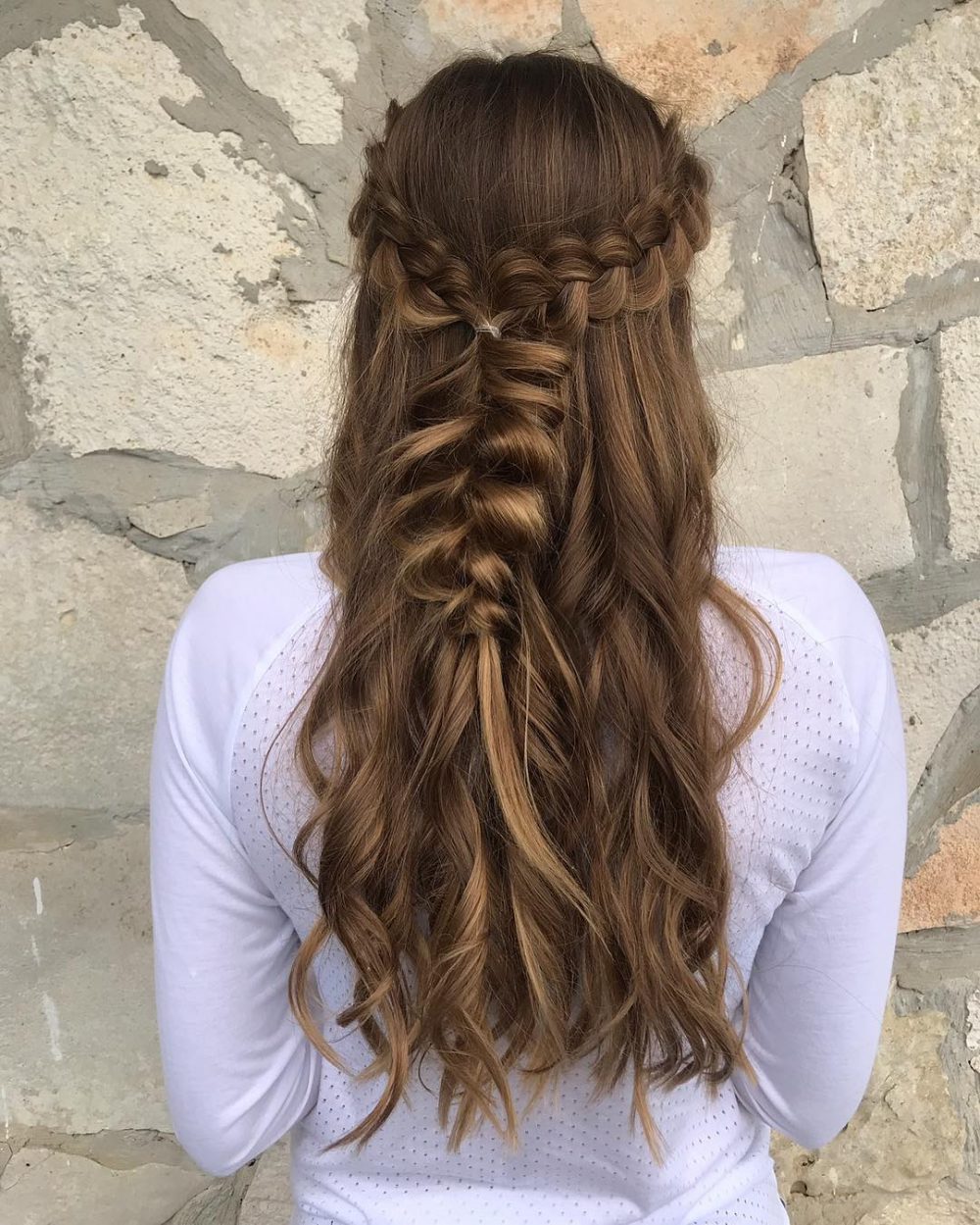 39 Popular Party Hairstyles That Are Easy to Style