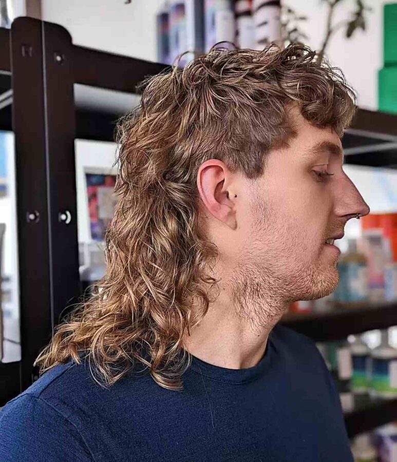 Top 29 Mullet Haircuts for Men in 2024