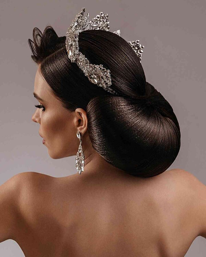 Princess Hairstyles: The 29 Most Charming Ideas
