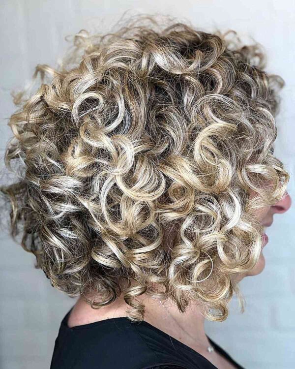 50 Short, Curly Bob Haircuts That Are Cute and Flattering