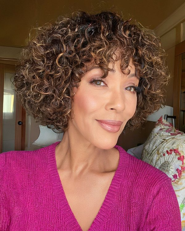 22 Stylish Short Bobs with Bangs Women Over 40 Are Loving in 2026