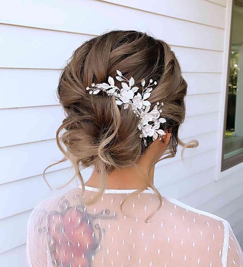 32 Cute & Easy Updos for Short Hair for Special Occasions