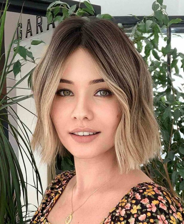 57 Best Short Blunt Bob Haircuts Ideas For Women of All Ages