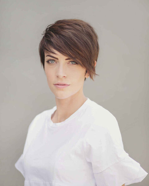 28 Best Short Hair with Side Bangs Women Are Getting Right Now