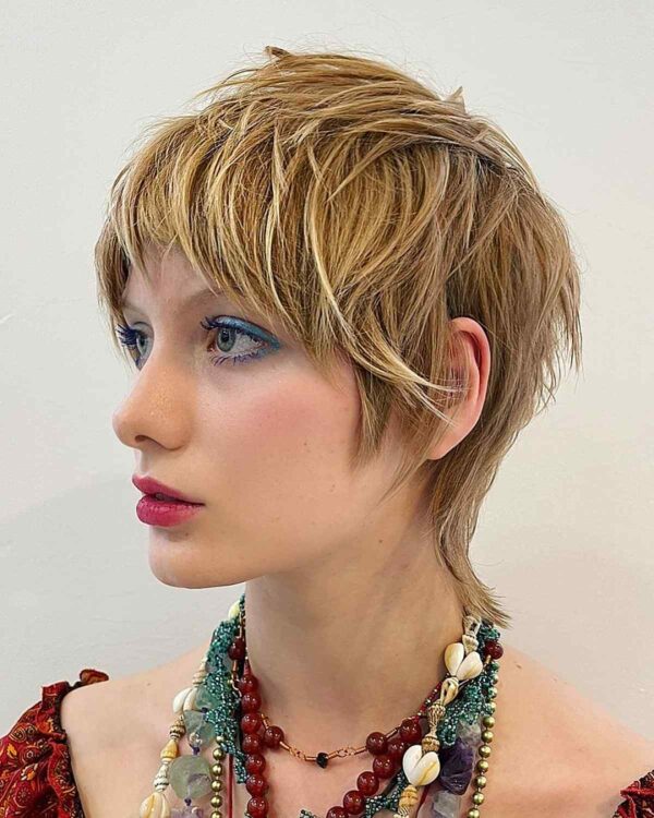 60 Short Shag Haircuts Women Are Getting in 2026