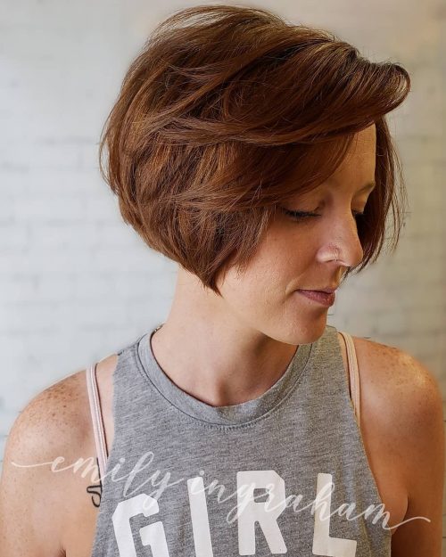 24 Swing Bob Haircuts + Hairstyles Trending Right Now