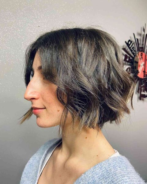 23 Cutest Chin-Length Layered Hair Ideas to See Before Your Next Salon ...