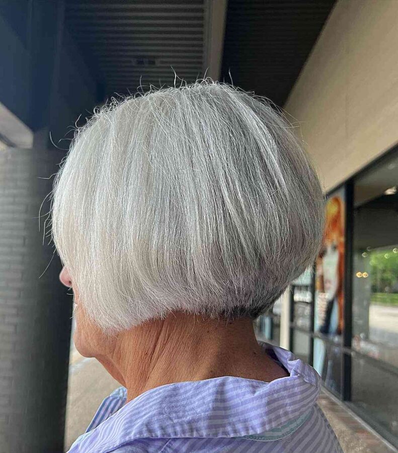Here Are 25 Older Women Who Perfectly Pull Off The Modern “Wedge Cut ...