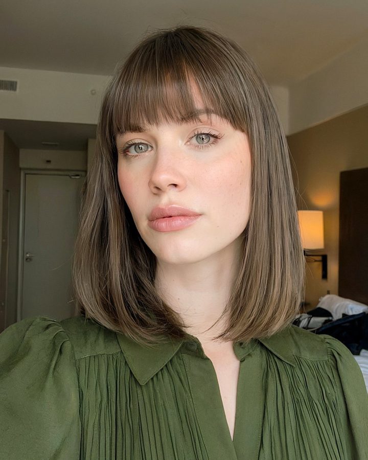 23 Chic Ways Women Are Styling Full Bangs in 2026